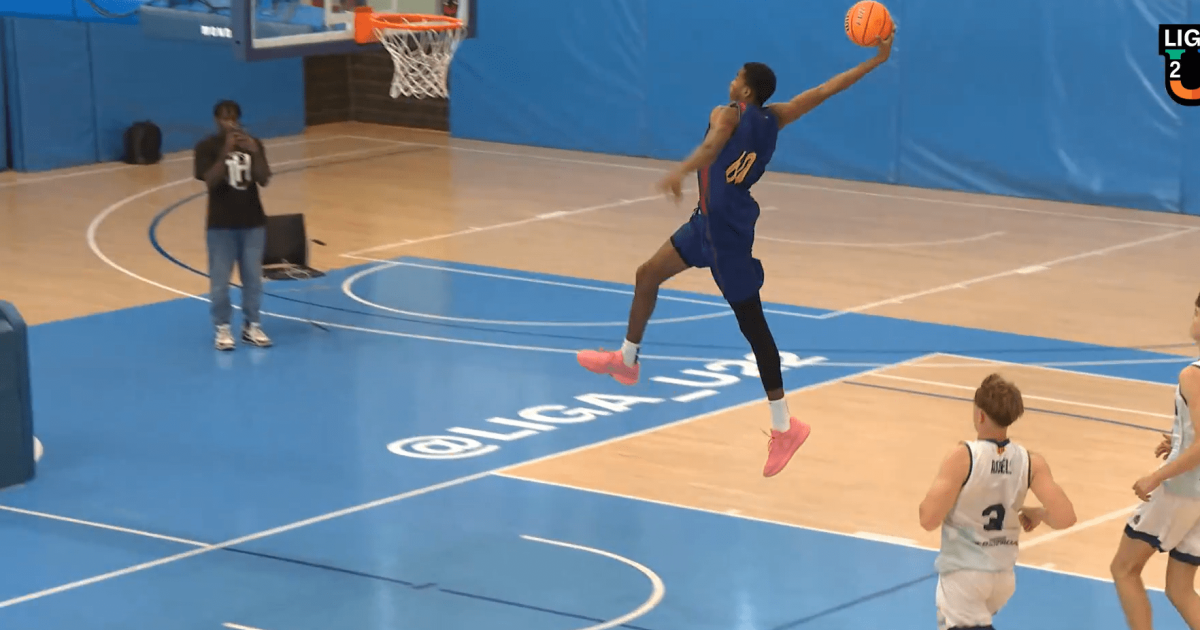 Εικόνες από το μέλλον: To 13χρονο αστέρι της Μπαρτσελόνα καρφώνει σαν NBAer (video)