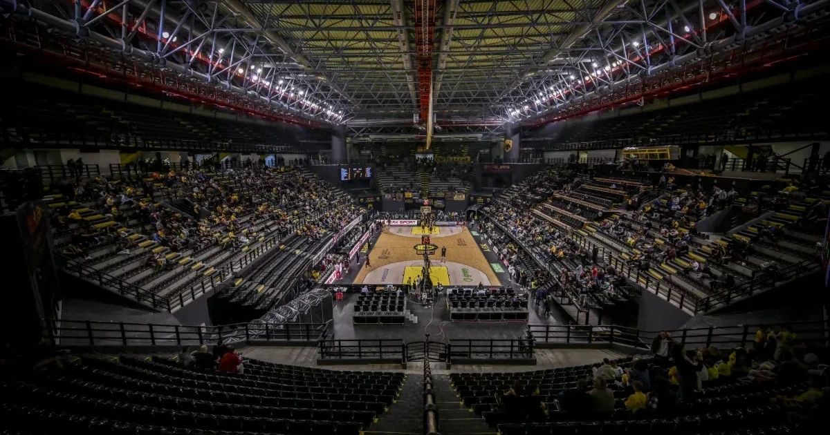 Η ΑΕΚ και ο Αγγελόπουλος έκαναν τη Sunel Arena προορισμό από το ...