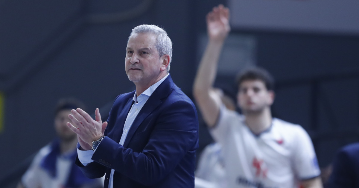 Ζούρος: «Έφυγε ένας τόνος πάνω από την πλάτη μας»