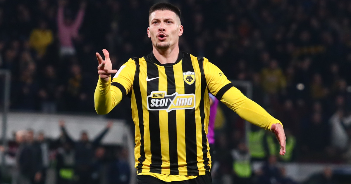 Το «Kicker» αποθεώνει τον Γιόβιτς - «Δίνει στην ΑΕΚ τρία όνειρα»